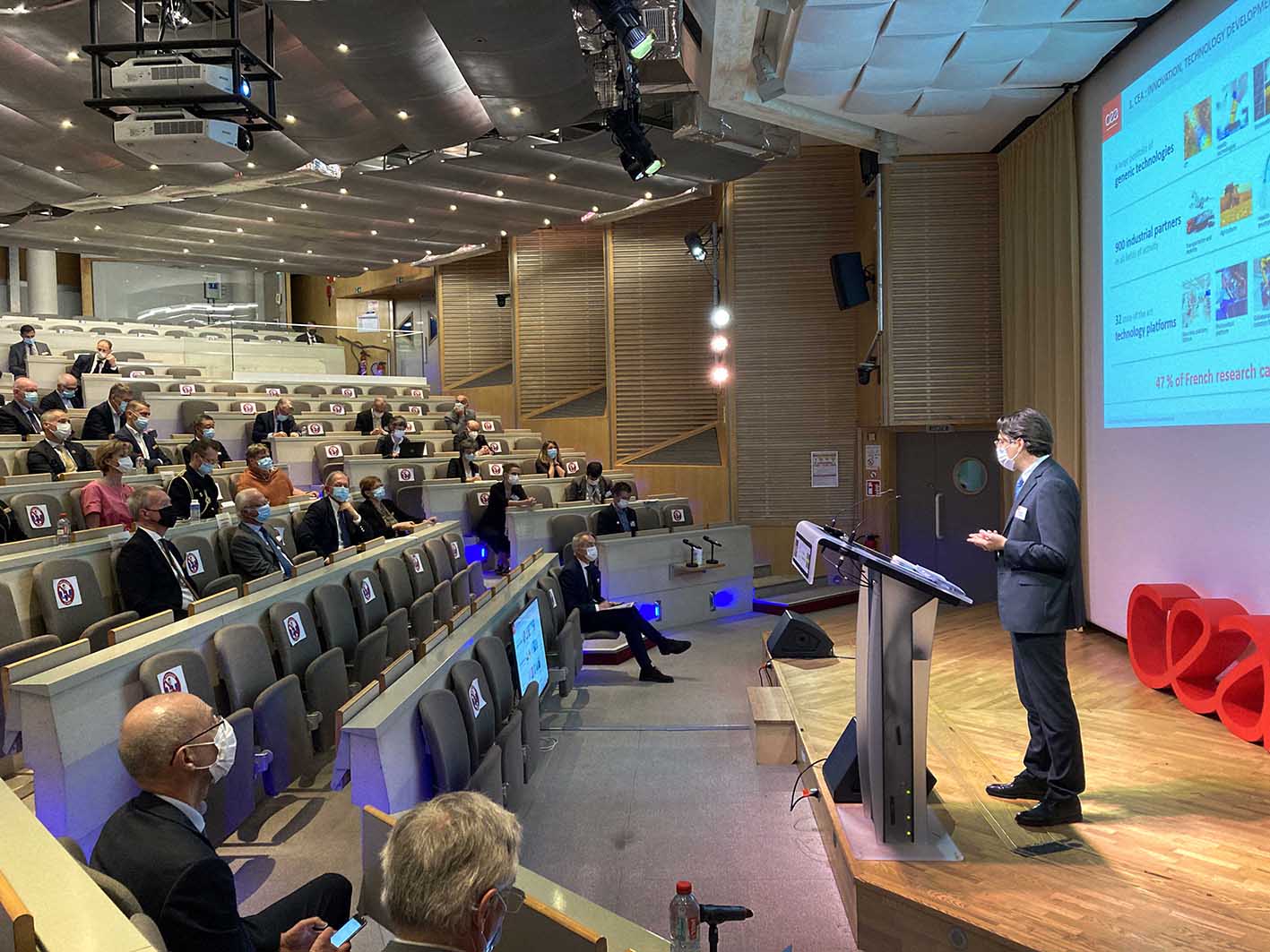 Visite Royale de Suède à l'INSTN - INSTN